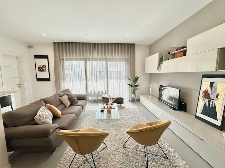 Luxury Apartment In Prime Location - Malta