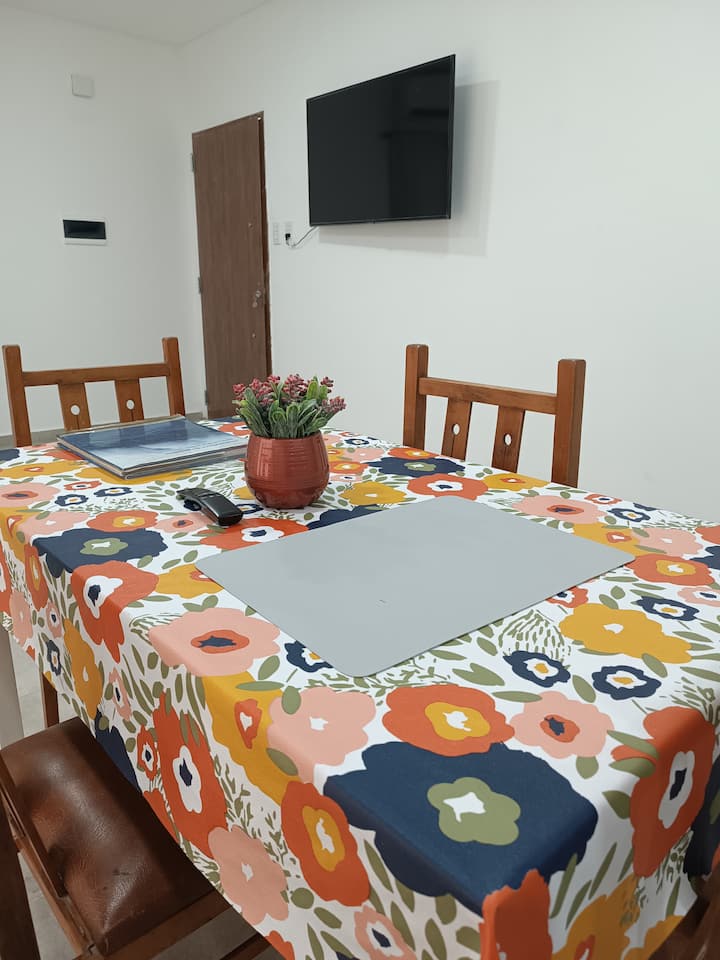 Casa Moderna Con Patio En Paraná - Paraná