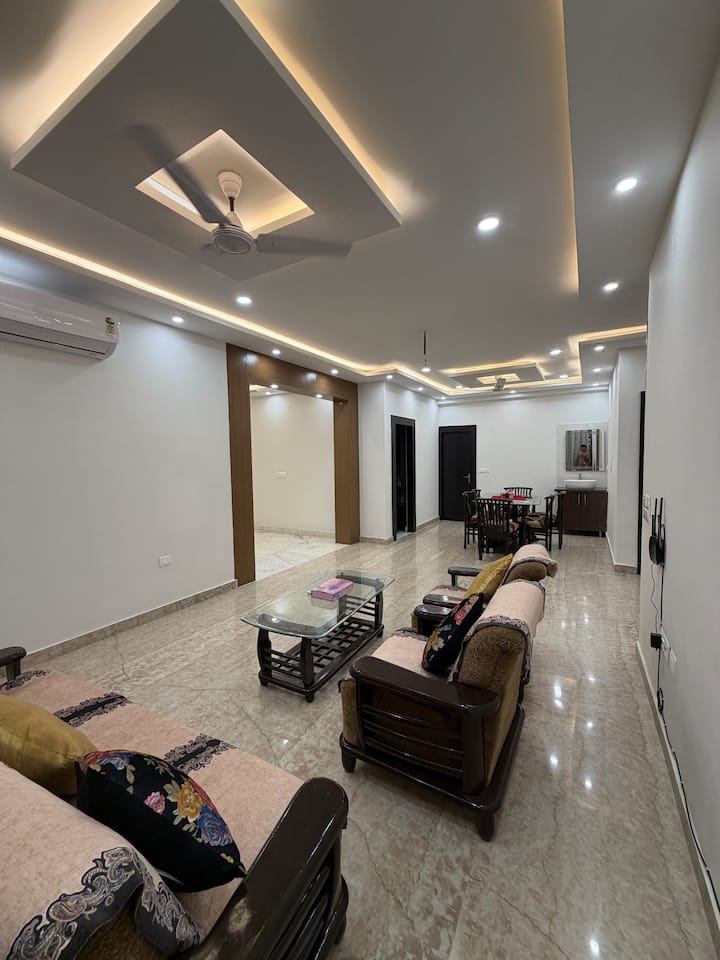 Ac 4 Bed Apartment Near Ilbs Vasant Kunj - New Delhi