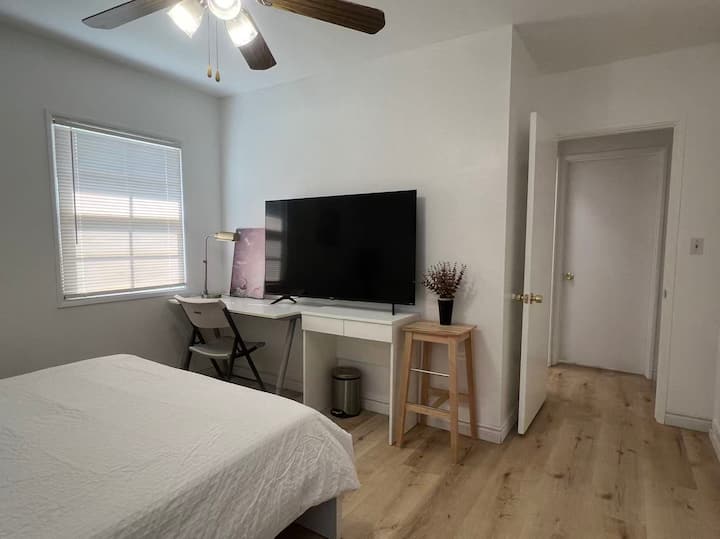 全新装修，位于Arcadia，交通便利, 周边安静安全，环境优美 - Arcadia