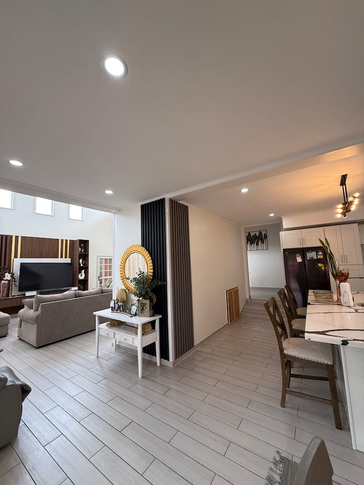 Modern 4-bedroom House In Apia - Apia