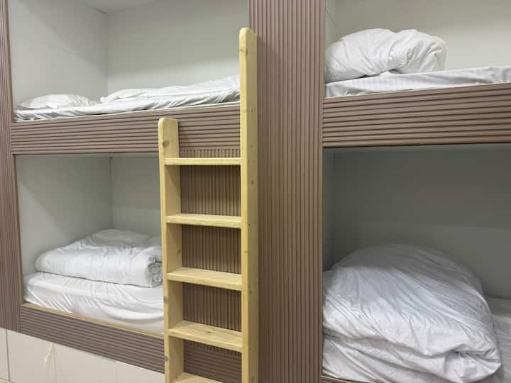 Business Bay Bedspace | Free Metro Shuttle & Pool - Émirats arabes unis