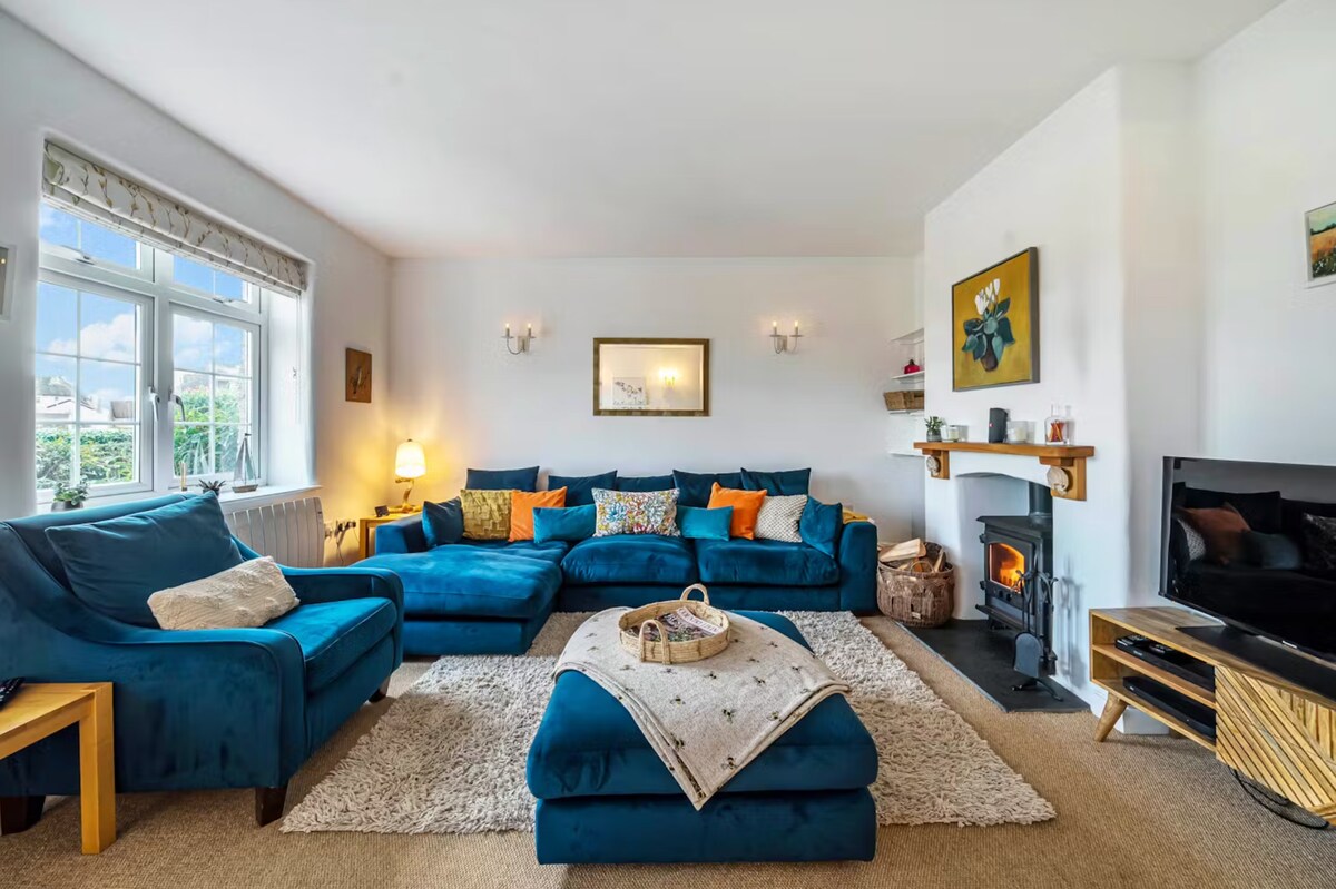 Reed Nest Cottage - Houses for Rent in Torcross, England, United ...