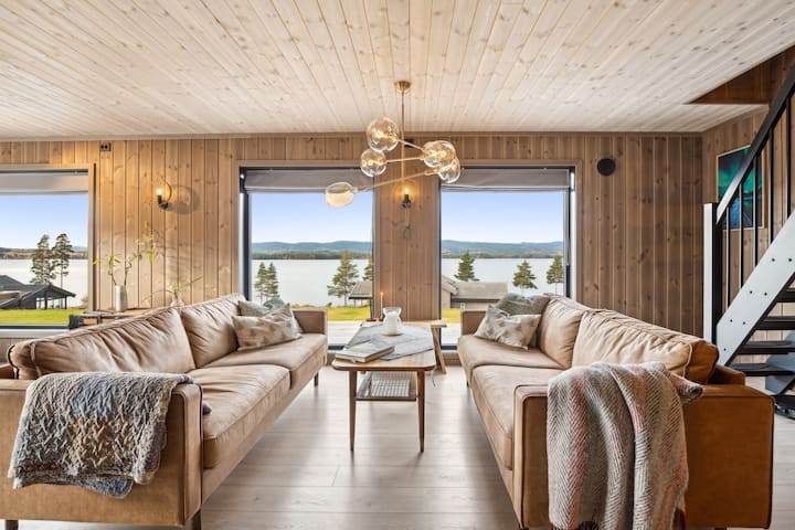 Perle Ved Storsjøen I Sør Odal - Norway