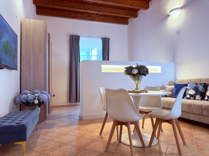 Casa Cavour - Charme Nel Cuore Della Marina - Cagliari