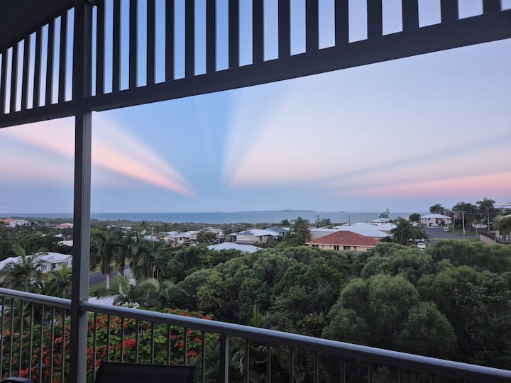 Bella Breeze - Ocean Views, Spa & Air Conditioned - 옙푼