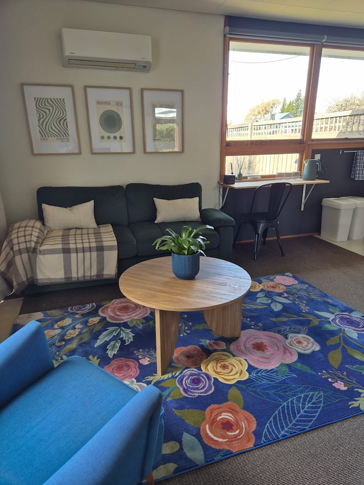 Mckerrow St - 2 - Te Anau