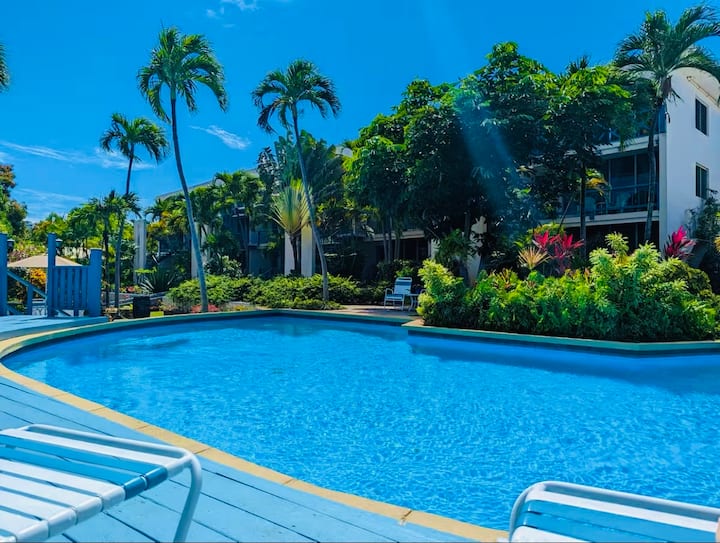“Noble Retreat” Condo W/pool, Free Parking & Wi-fi - Christiansted