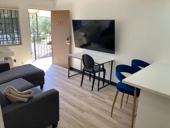 New From 5 Star Superhost! Clean And Quiet - Las Vegas, NV