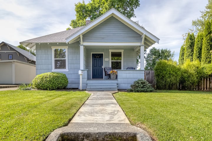 Walla Walla Favorite! Updated Home Next To Park. - Walla Walla, WA