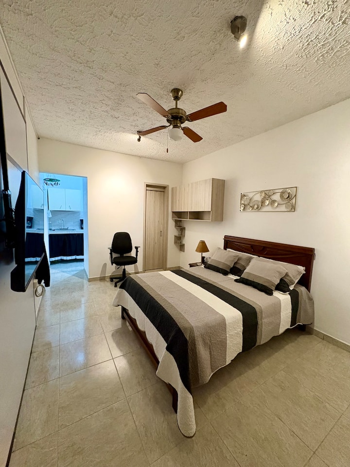 Apartaestudio En El Corazón De Cali. - Cali