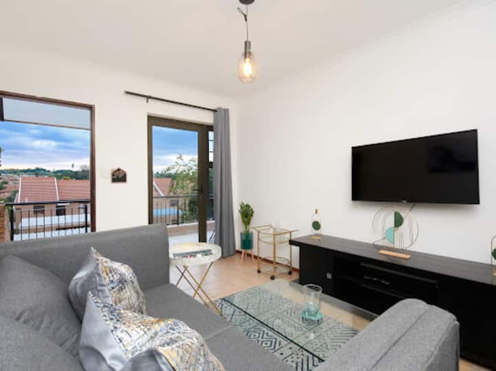 The Sanctuary Bliss - A Home Away From Home. - Chartwell