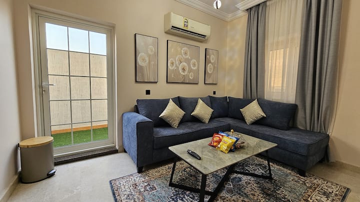 شقة فاخرة فندقية بموقع مميز مع إطلالة على المدينة - Saudi Arabia