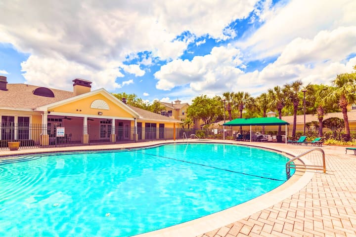 3br Luxury Condo, Pool, Gym, Hot Tub, Near Beaches - タンパ, FL