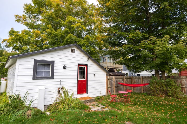 Branch Brook Cottage - Adventure Base Camp - Adirondack Mountains