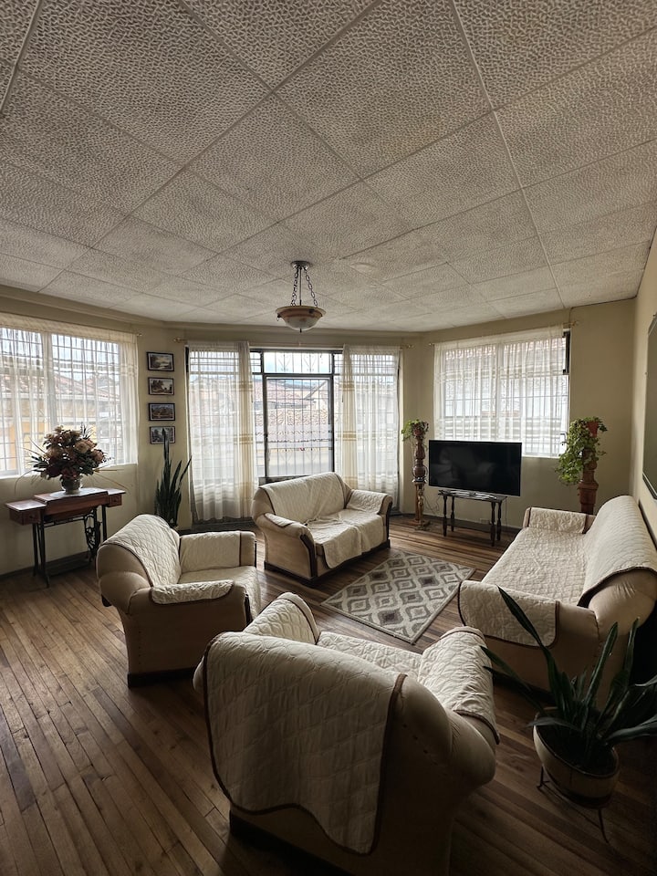 Departamento La Bienal - Cuenca