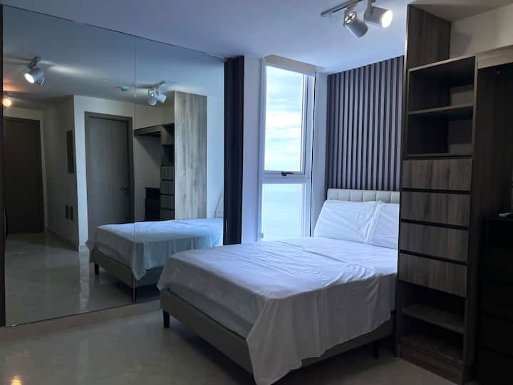 Studio Apartment With Ocean View - Panama City