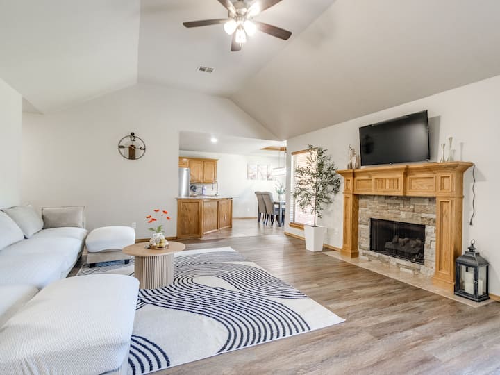 Charming & Cozy Getaway. - Yukon, OK