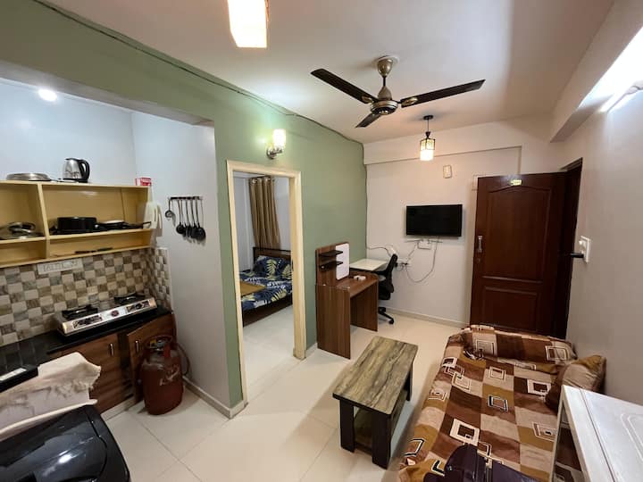 1 Bedroom House In Koramangala Coupl Friendly - Bangalore