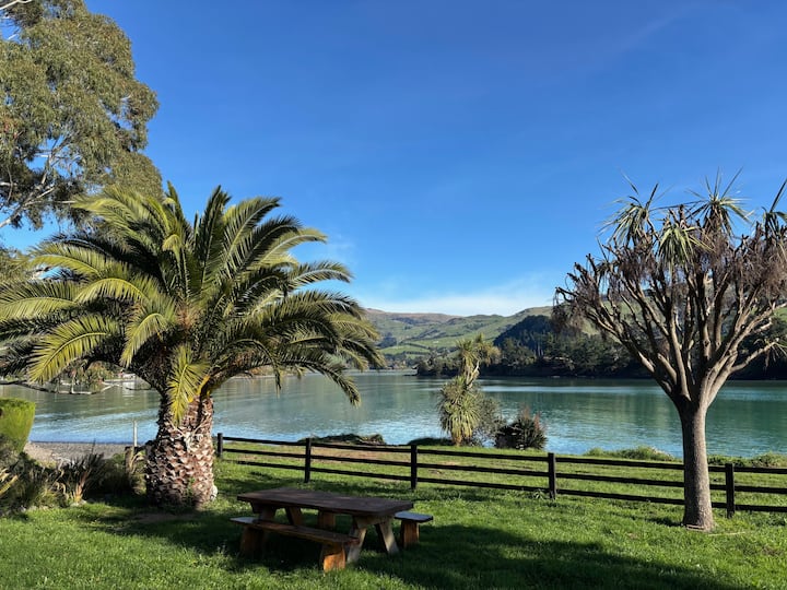 Kohunga - Modern Coastal Retreat - South Island