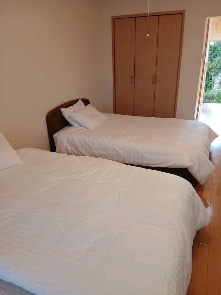 神華A号室 - Saga