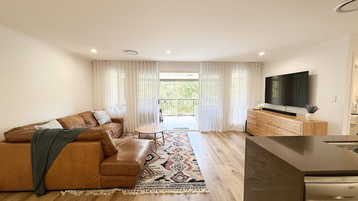 Beachside Getaway - Coolum Beach