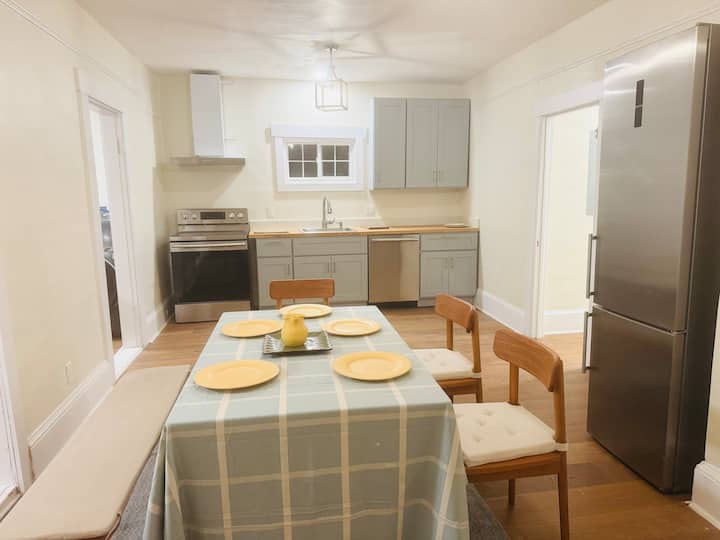 A Big Duplex Up Unit, It Had 3bedroom 1bathroom - Strawberry, CA