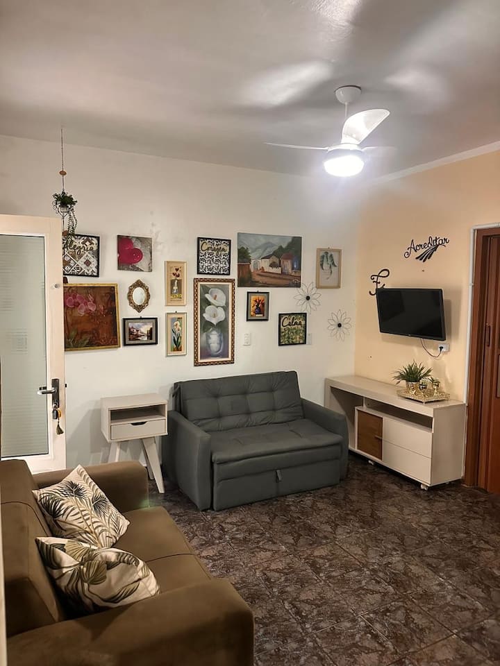 Apto De 2 Dormitórios Próximo Ao Mar - Capão da Canoa