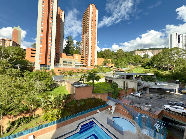 1br • Av. Las Palmas • Av. Superior • El Poblado - Medellín