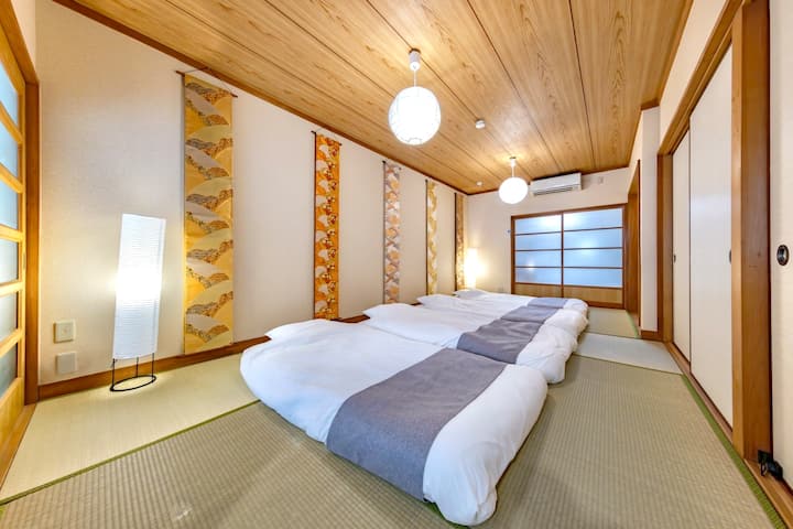 一軒家貸切|日本文化体験|Jr環状線桃谷駅徒歩9分|難波10分・大阪城8分・usj30分・新世界7分 - Umeda