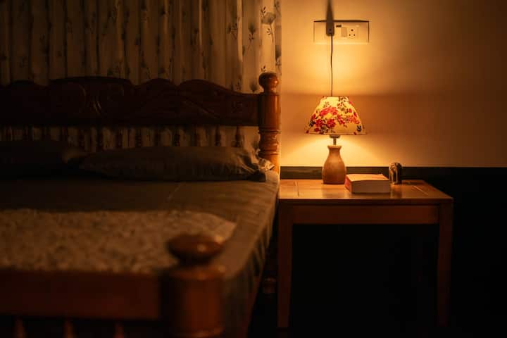 Chaaya 75 Year Old Heritage Home - Thrissur