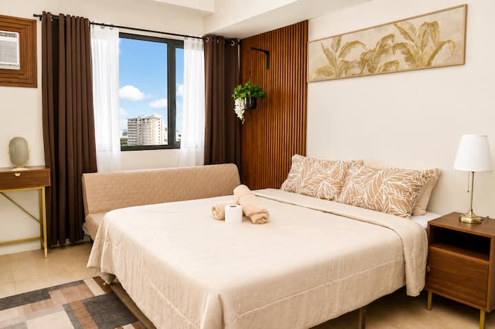 Modern Comfort Near It Park | Cebu City - Cebu City