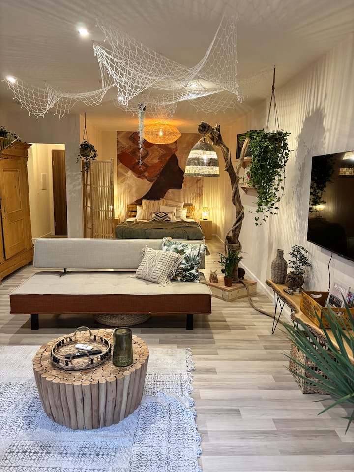 Business Comfort With A Touch Of Africa - Sarrebruck