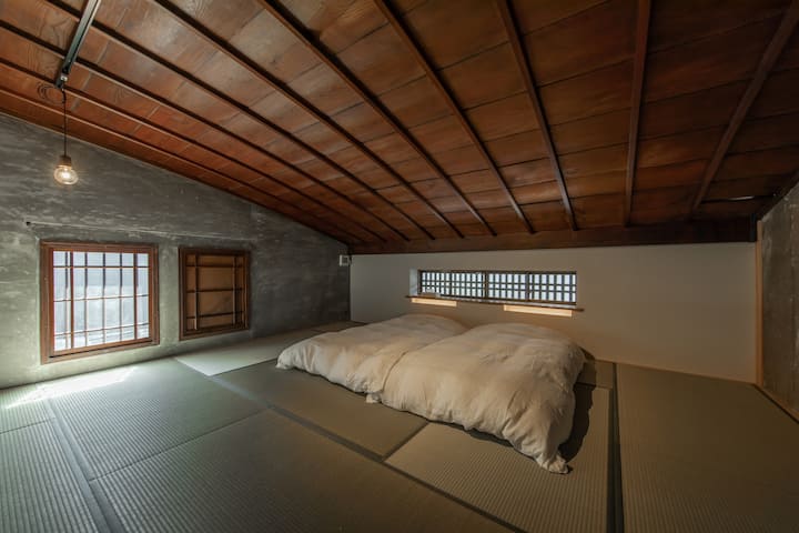 築200年の呉服町屋ホテル「表参道棟　蔵-１（定員4人）」貸切サウナ利用/グルメも観光も徒歩圏内 - 米原市