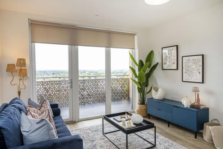 Modern Stunning New 1 Bed Flat Staines-upon-thames - Staines-upon-Thames