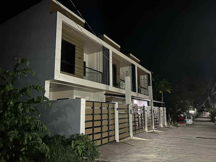 Convenient Location, Affordable Rates. - Pila, Philippines