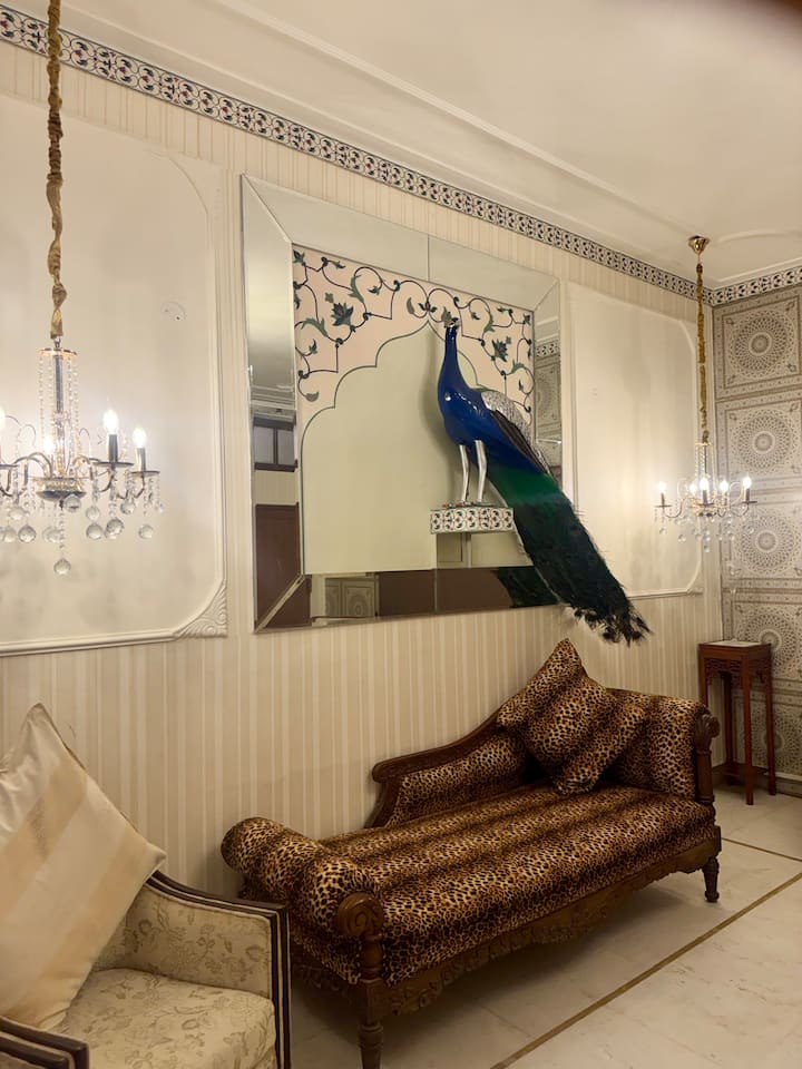 Nawab Mahal By Ab Luxestays - Chandigarh