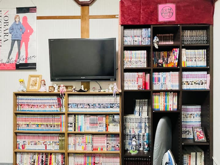 Sleeps 1–3 Between Osaka & Kyoto | 11 Min Station - Takatsuki