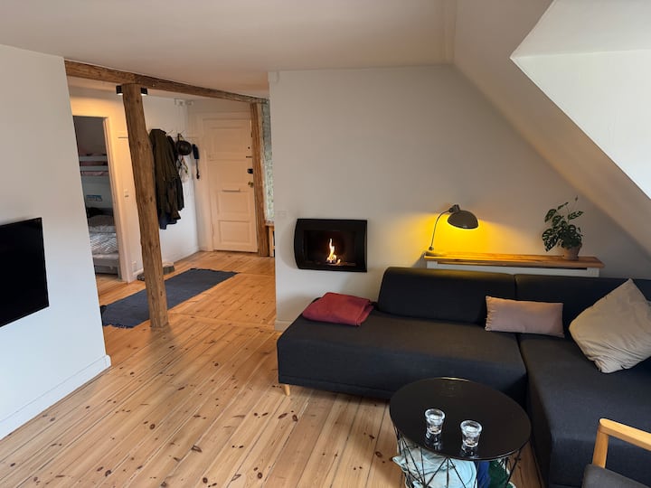 Charmerende Taglejlighed Med Plads Til 6 Personer - Copenhagen