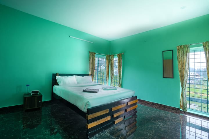 3bhk Villa, 1km From Charing Cross, [4a] - Ooty