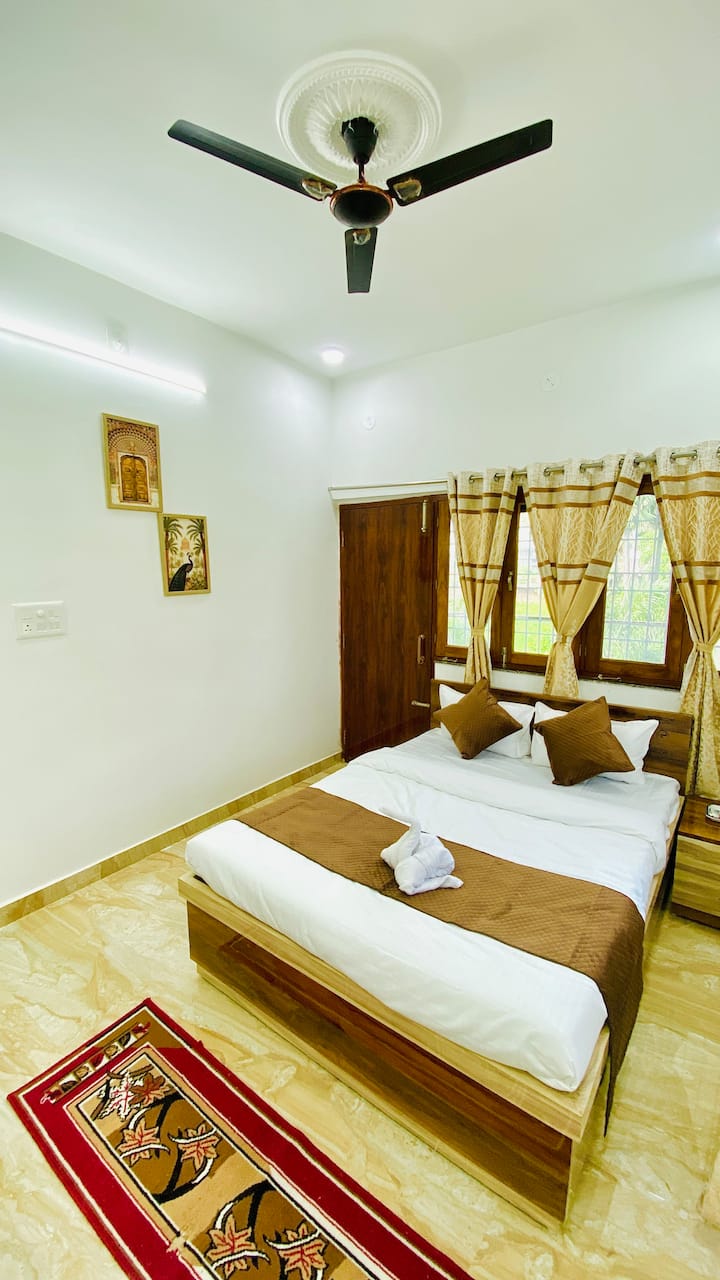 The Green Haven Homestay - Cozy Stay Amid Nature - Bodh Gaya