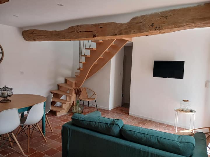 Les Gîtes De Mémé : Gîte Léa (Confort & Modernité) - Loire