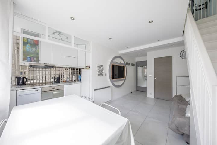 Charmant Duplex Au Centre De Deauville. - Deauville