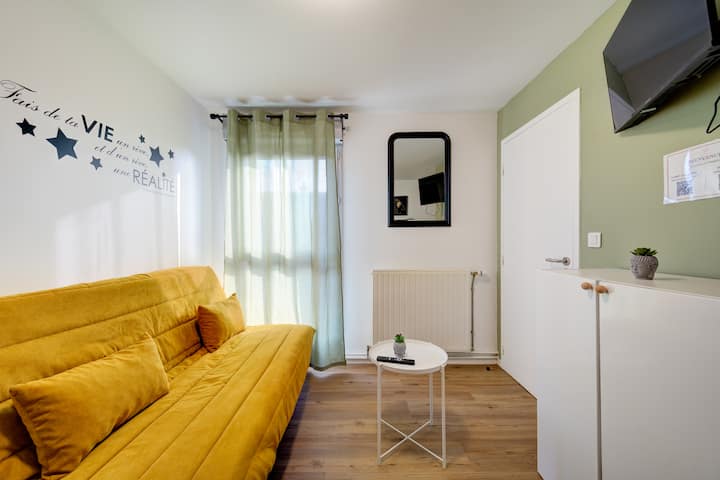 Studio Cosy/ Equipé/ Wifi /Proche Tours/parking - Saint-Pierre-des-Corps