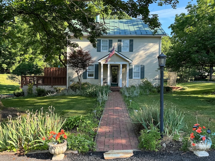 Welcome To Horse Feather’s Farm! - Middleburg, VA