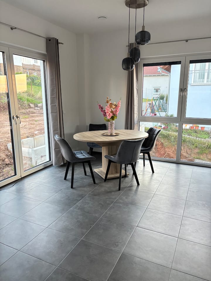 Modern, Brand New Home With Air Cooling - Landstuhl