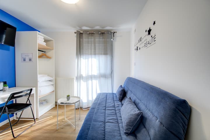 Studio Cosy/ Equipé/ Wifi /Proche Tours/parking - Saint-Pierre-des-Corps