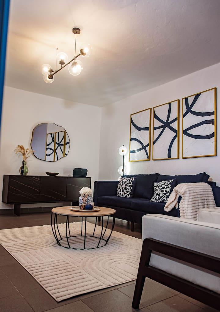 Monic 2-  Appart éLégant Au Cœur Du Centre Ville - Cameroon