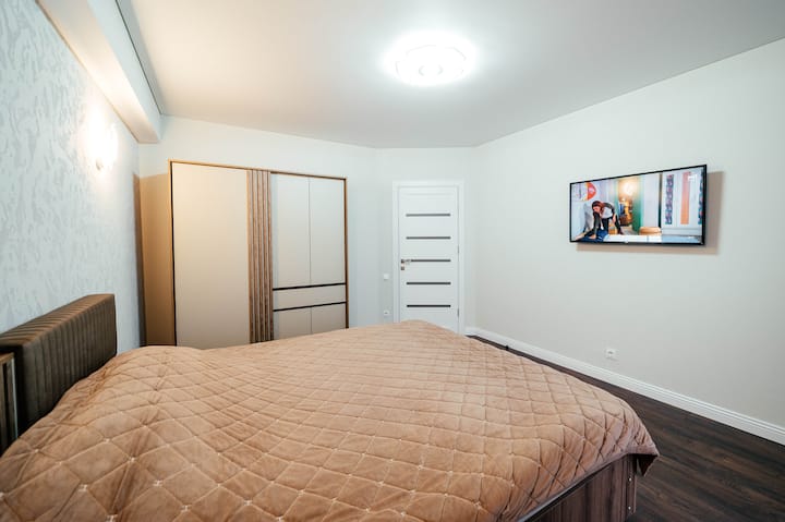 Light & View Apartment - Moldova