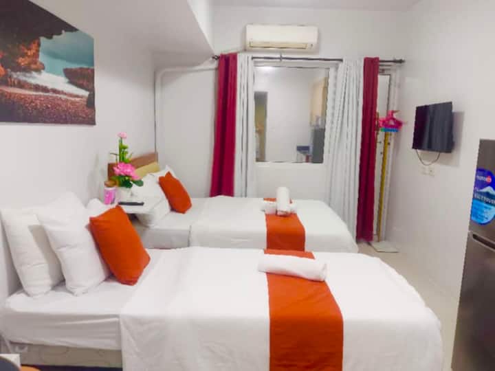 4pax Breeze Residences Across Picc Near Moa - Manila